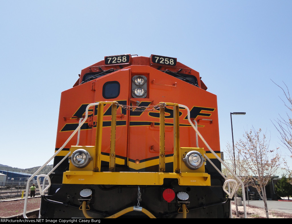 BNSF 7258